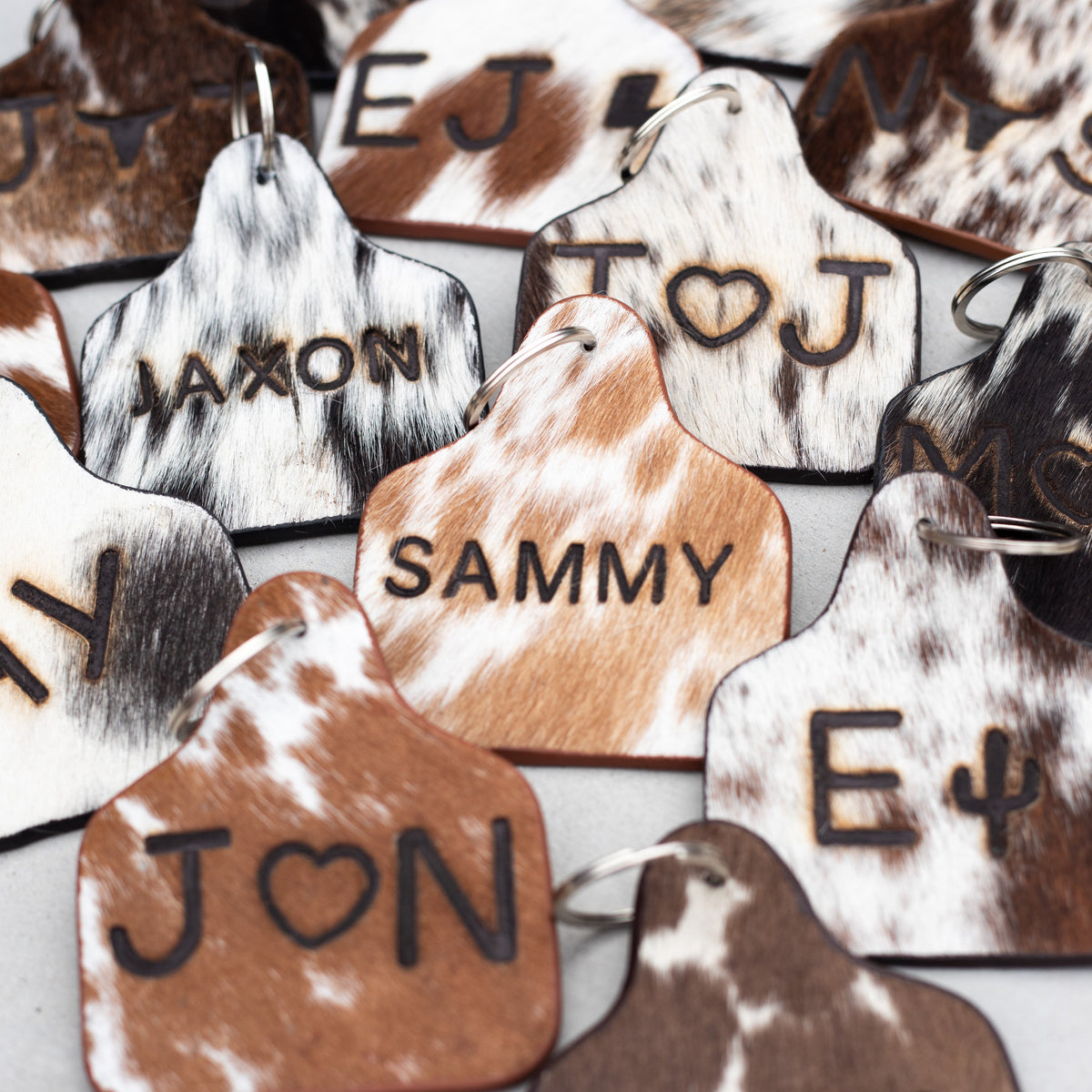 SINGLE Cattle Tag Shape Cowhide Keychain – Country Allure